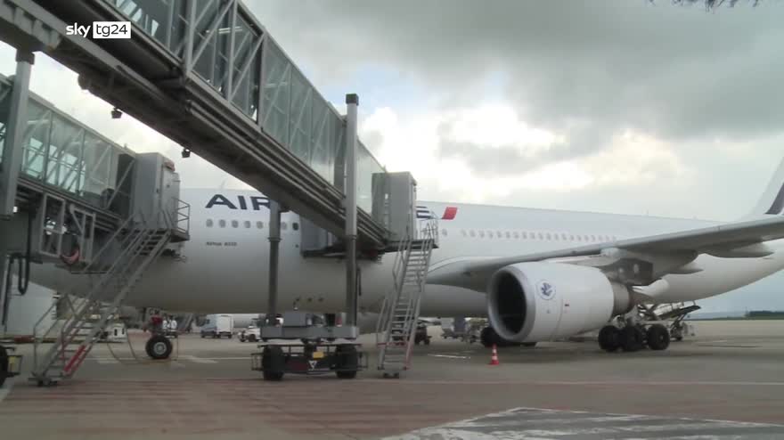 Ita, trattativa tra MEF e cordata Certares-Delta-Air France | Video Sky