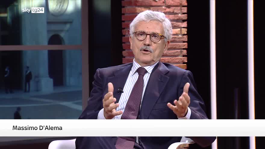 Timeline, D'Alema, il duo libro e la sua visione della politica | Video Sky Timeline, D'Alema, il duo libro e la sua visione della politica | Video Sky